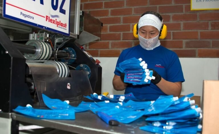 FLEXIPLAST | Mucho Mejor Ecuador